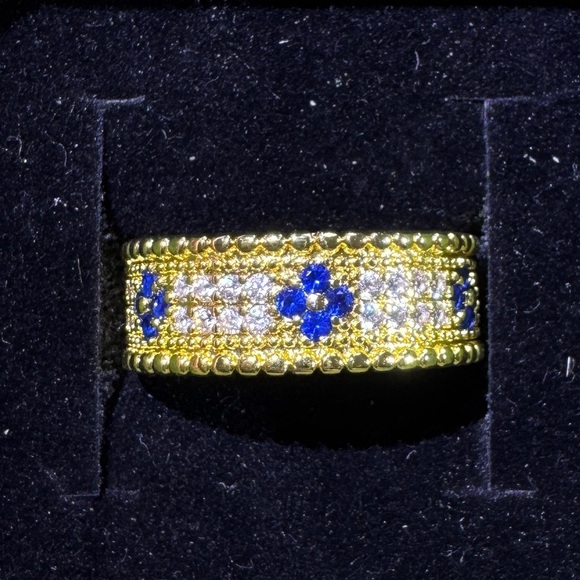 Jewelry | Elegant Gold And Blue Clover Womens Ring | Poshmark